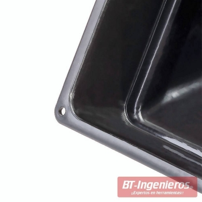 Embudo industrial con filtro. 255 x 160 mm.